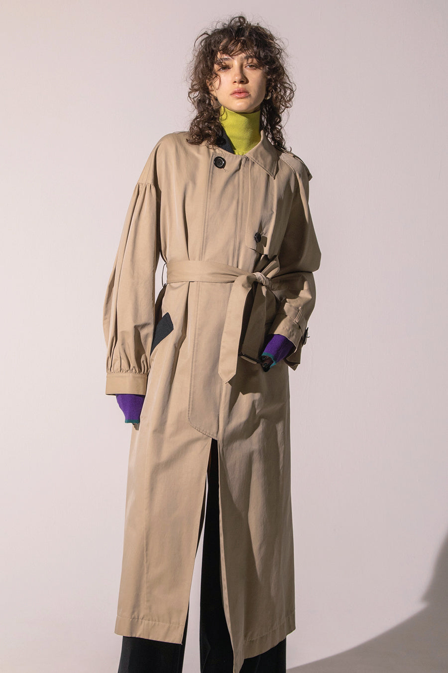 HALF COMBINATION TRENCH COAT — aulaaila